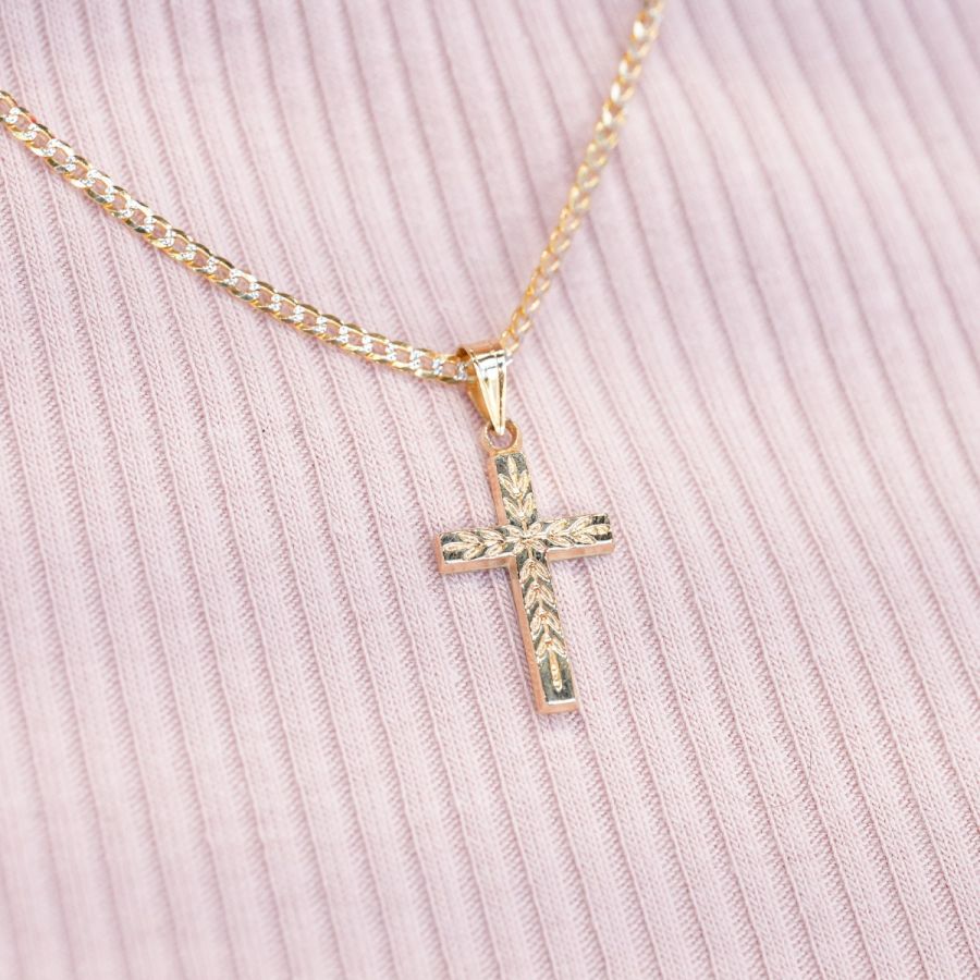 gold pattern necklace